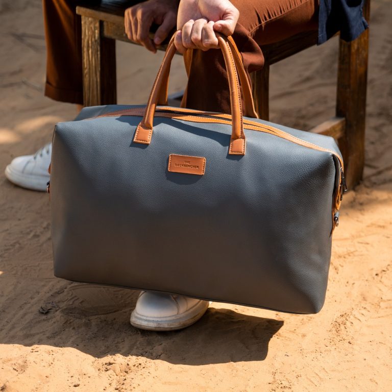 Dominic Duffle Bag - The Backbencher